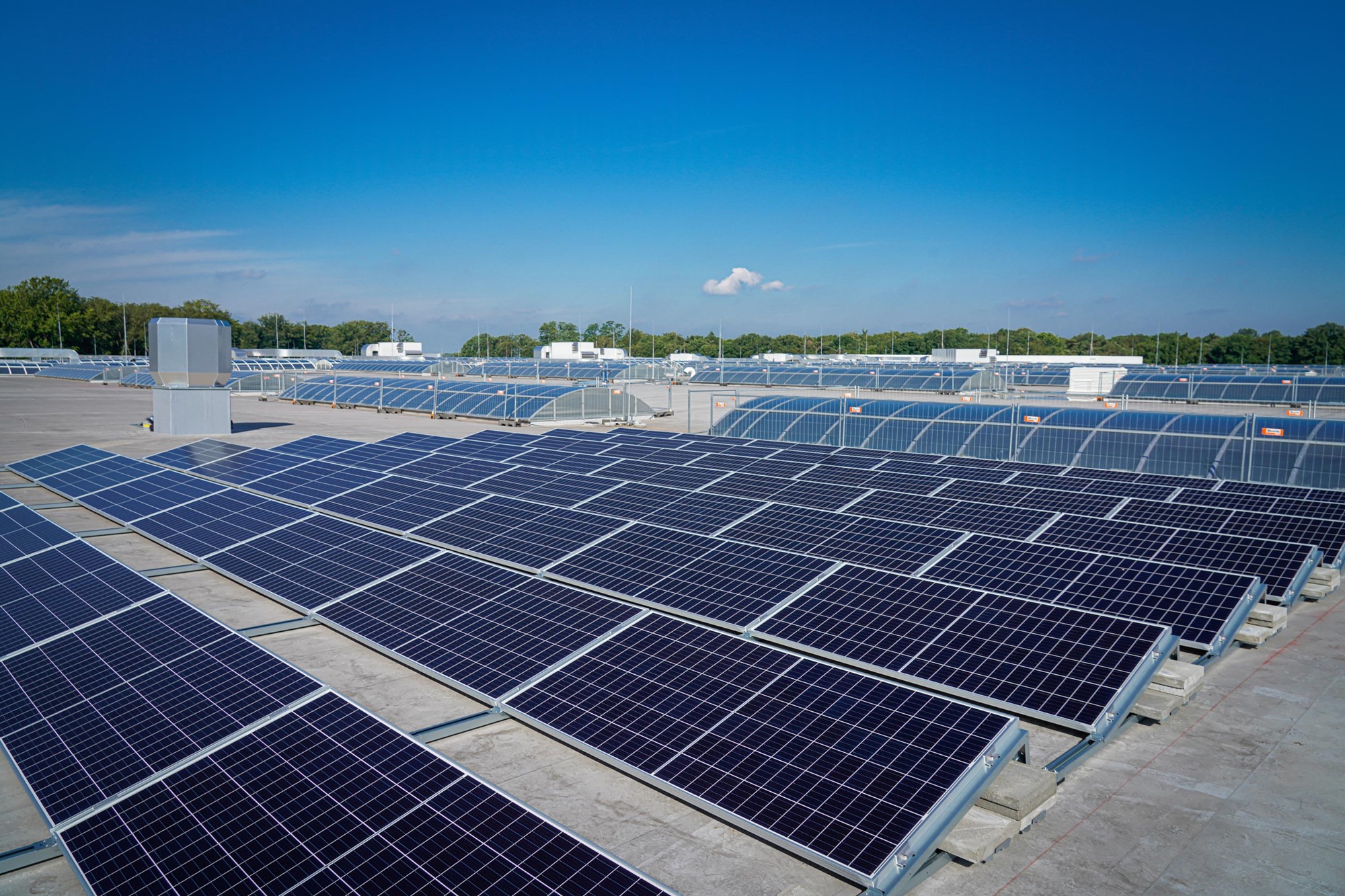 Grootste batterijpark van Nederland gerealiseerd - Equans